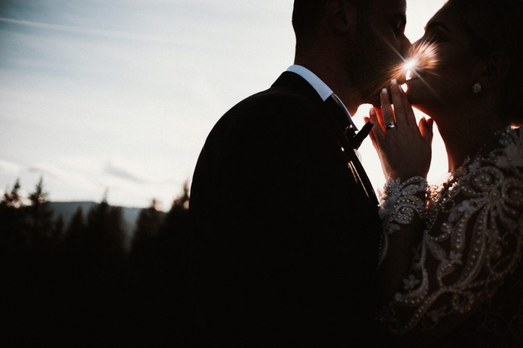 25 imagini romantice cu miri realizate de fotografii romani - WedMe.ro